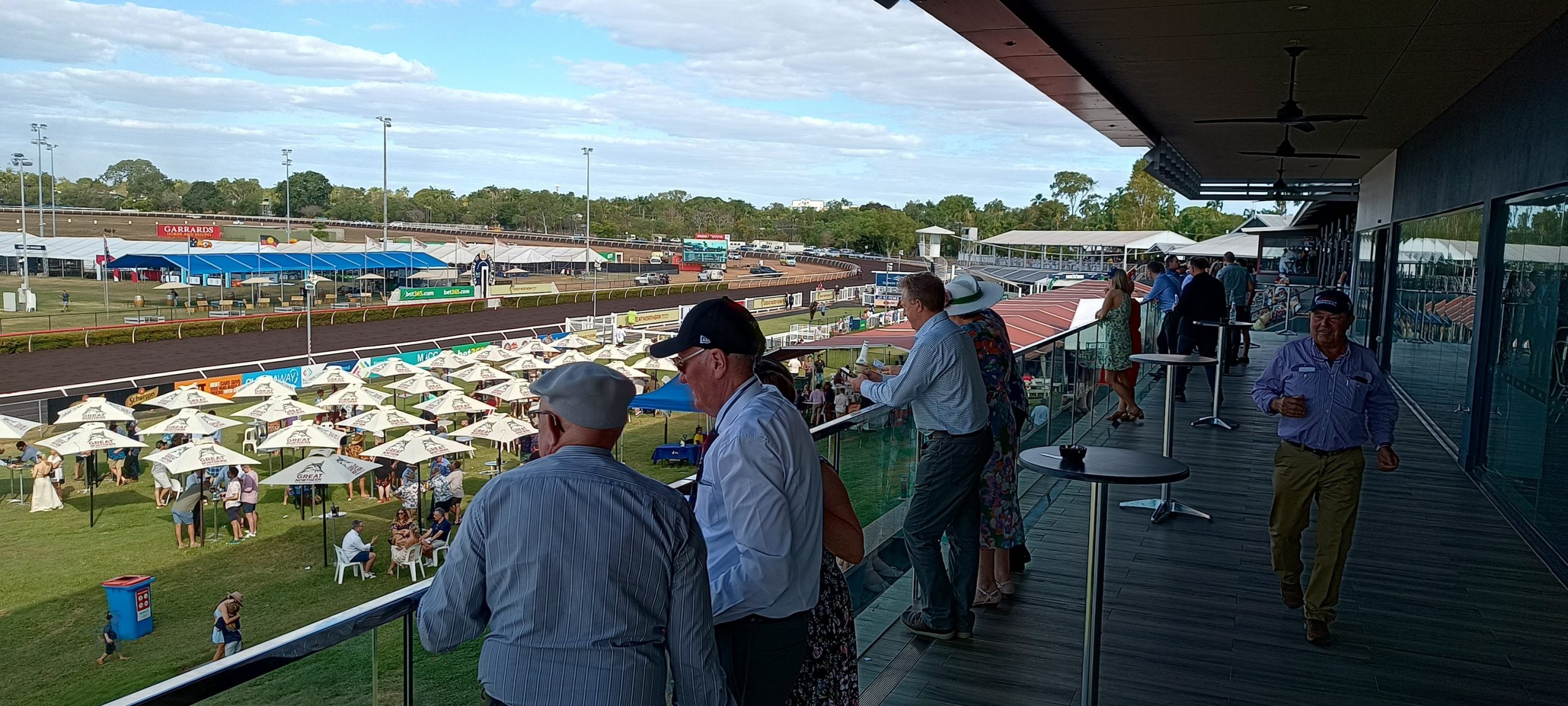 2026 DARWIN CUP TOUR - 6 Nights, 2 Racedays & Gala Ball