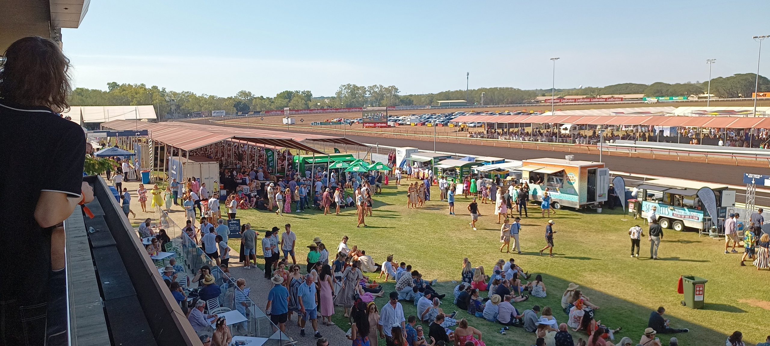 2025 DARWIN CUP TOUR - 6 Nights, 2 Race Days & Gala Ball